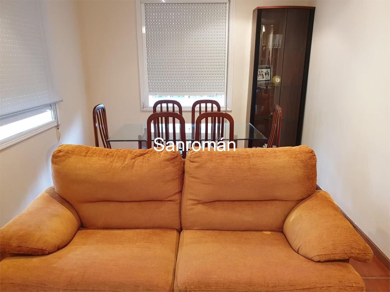 Alquiler planta baja. Casa en Nigrán - Centro. 3 dormitorios