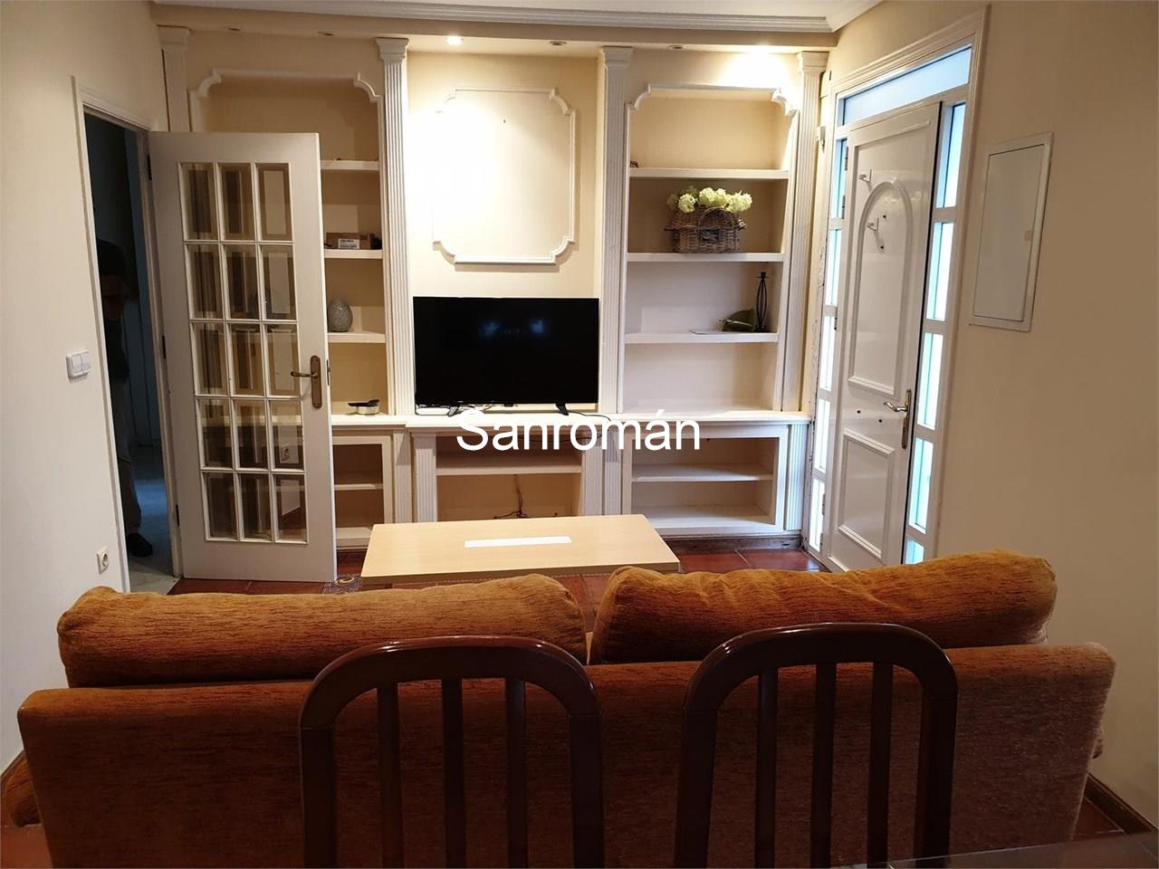 Alquiler planta baja. Casa en Nigrán - Centro. 3 dormitorios